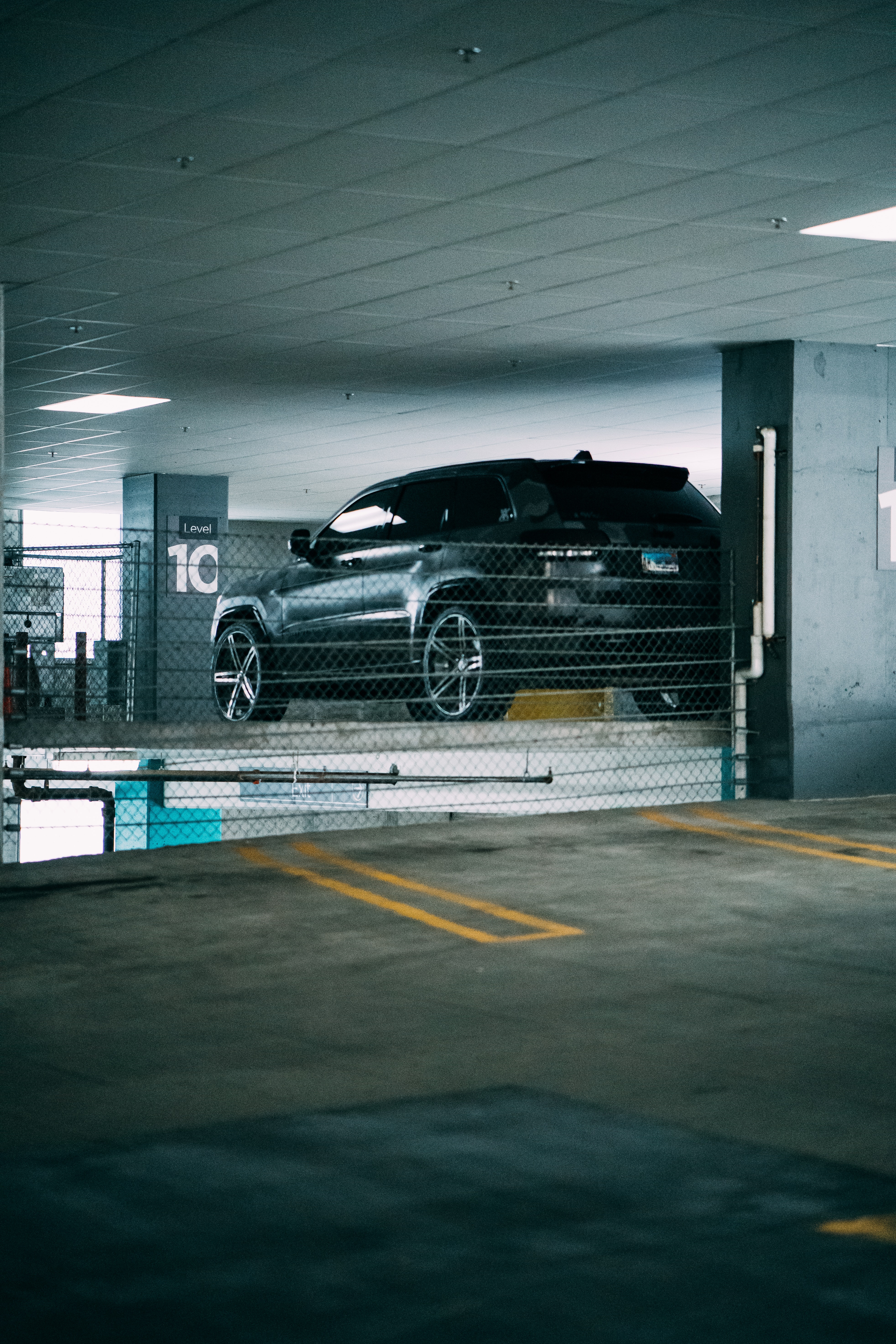Parallel Parking in Reverse: Step-by-Step Guide fo...