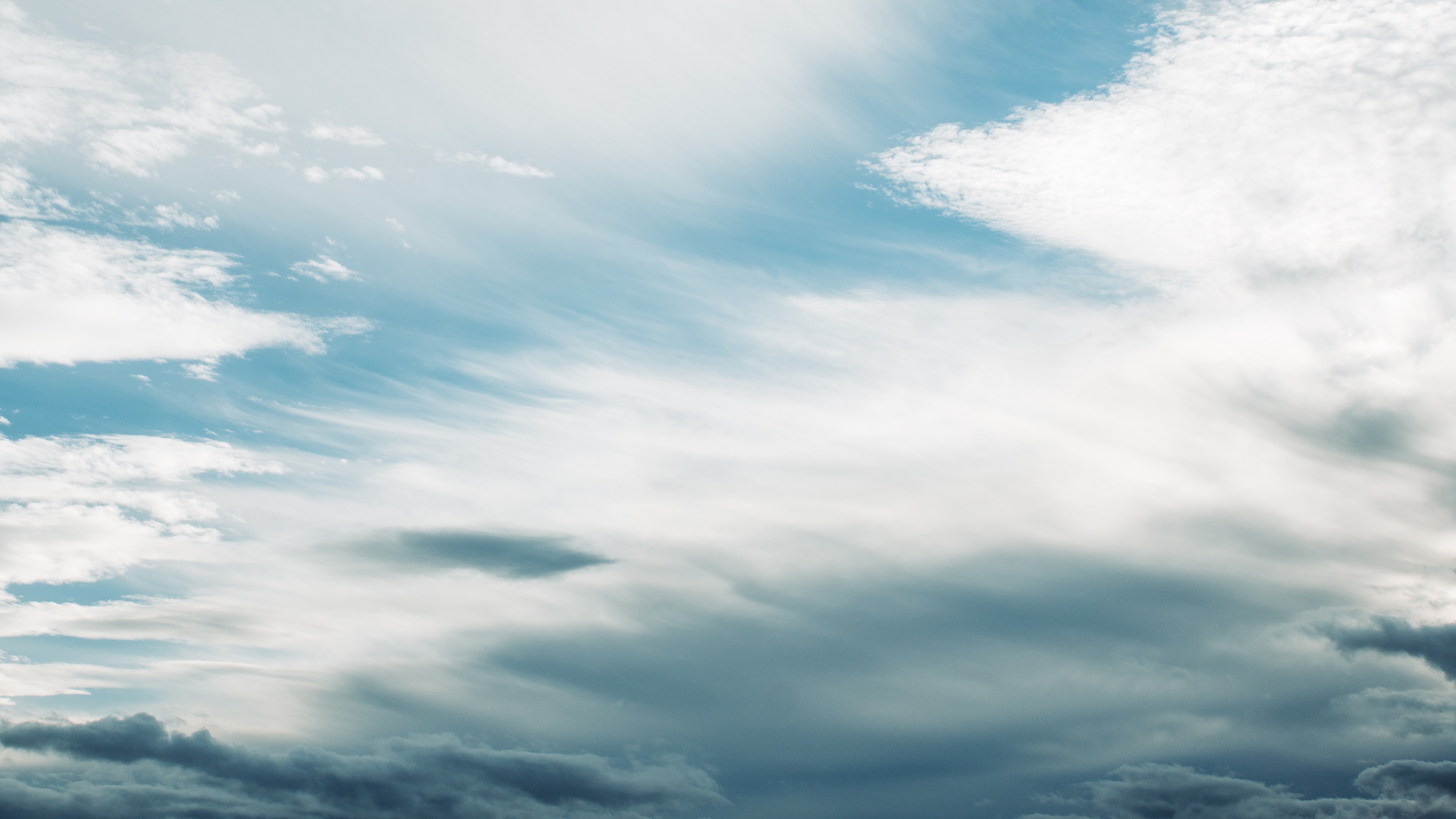 Staying Safe During Windstorms: Tips for Drivers
